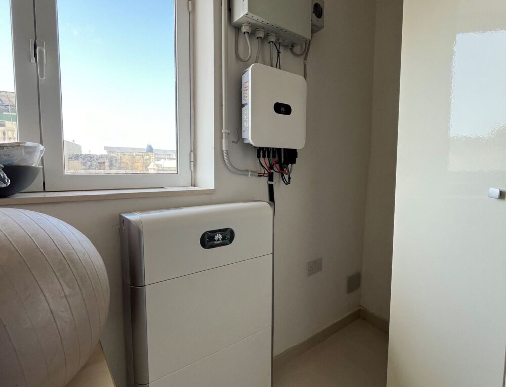 Importance of protective switchgear in solar PV installations - Virtue ...